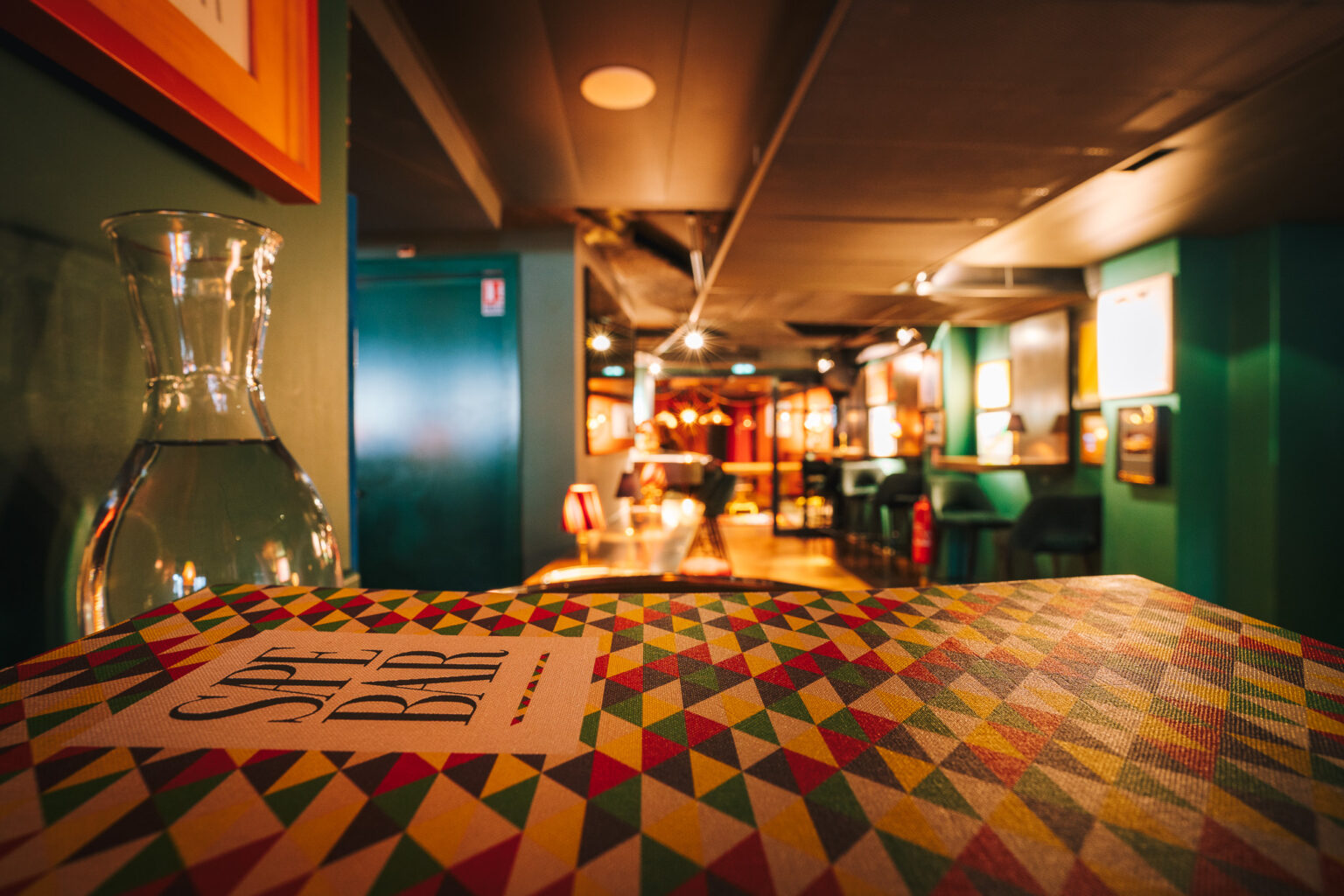 Sape Bar - Vis-à-vis de la Gare du Nord