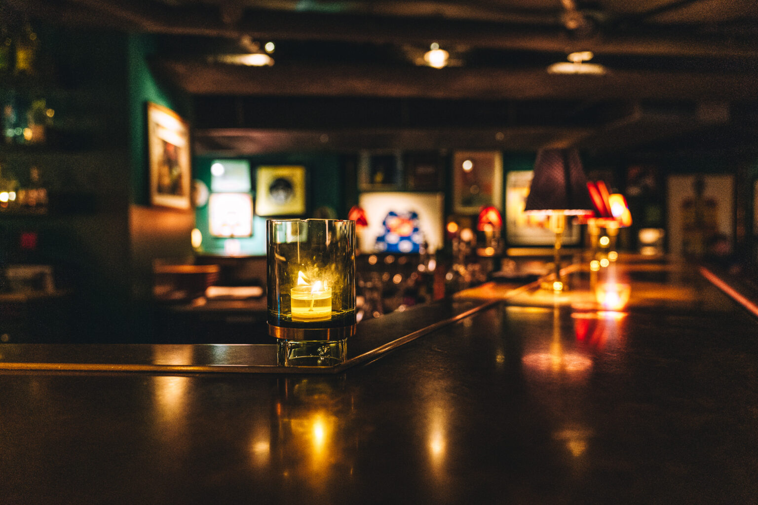 Sape Bar - Vis-à-vis de la Gare du Nord